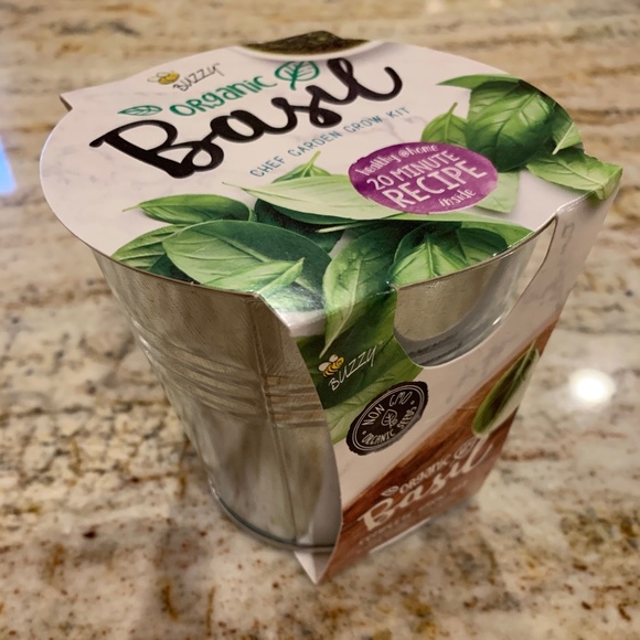 Buzzy | Kitchen | Buzzy Organic Basil Chef Garden Grow Kit Brand New ...